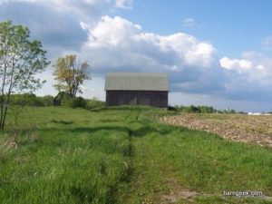 About Michigan Heritage Barns - Barngeek.com